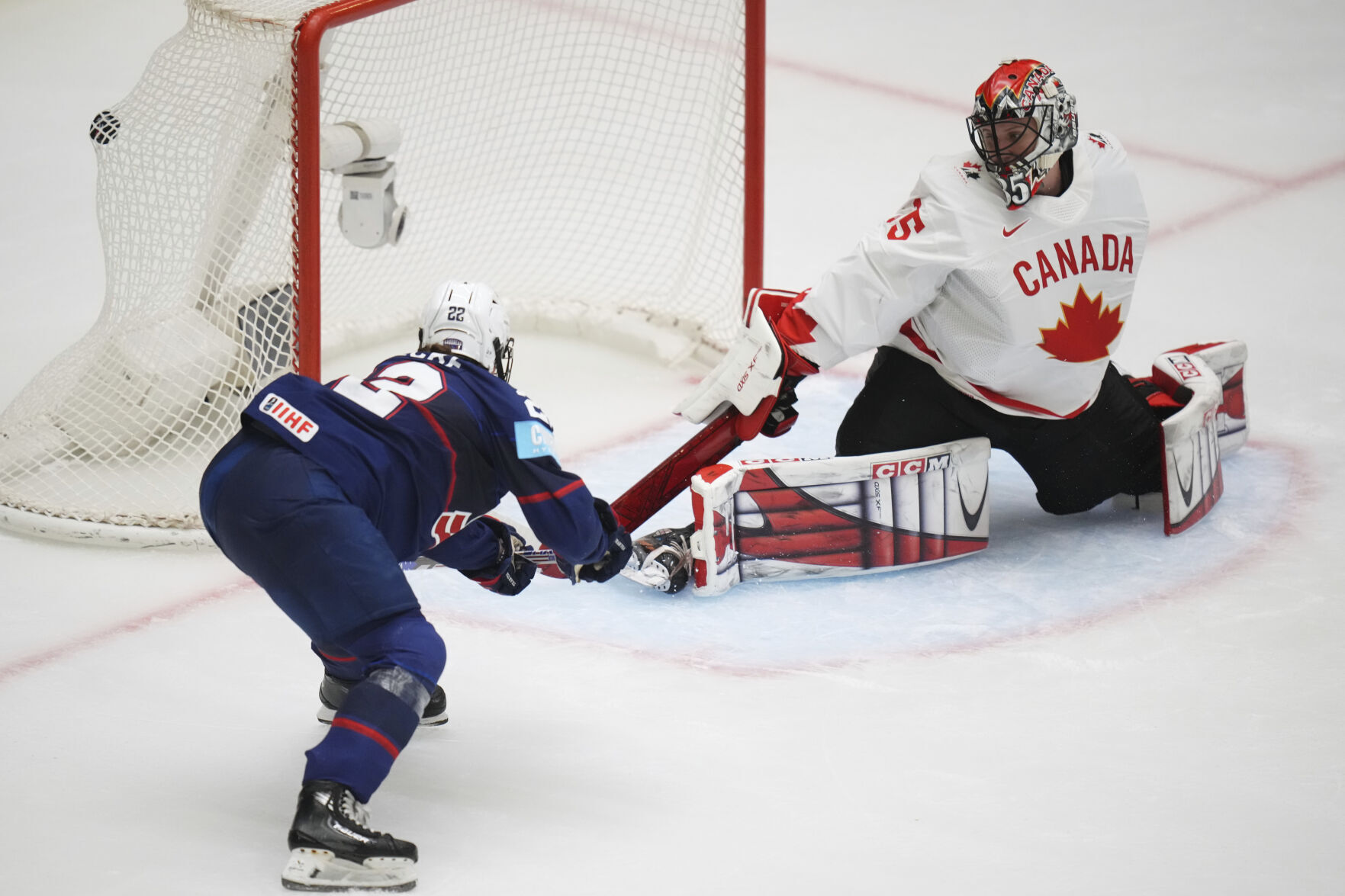 Wisconsin athletes contribute for US, Canada in worlds final