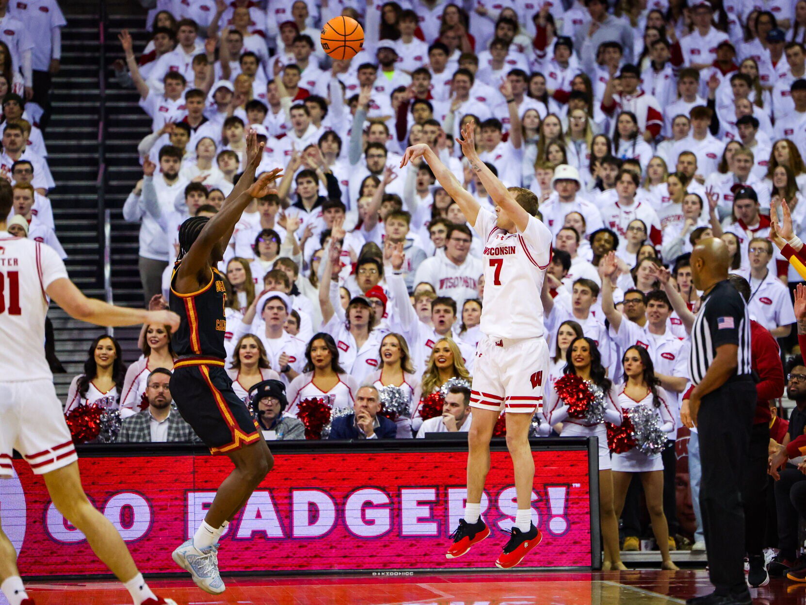 Photos: Wisconsin, Southern Cal square off in Big Ten men's basketball ...