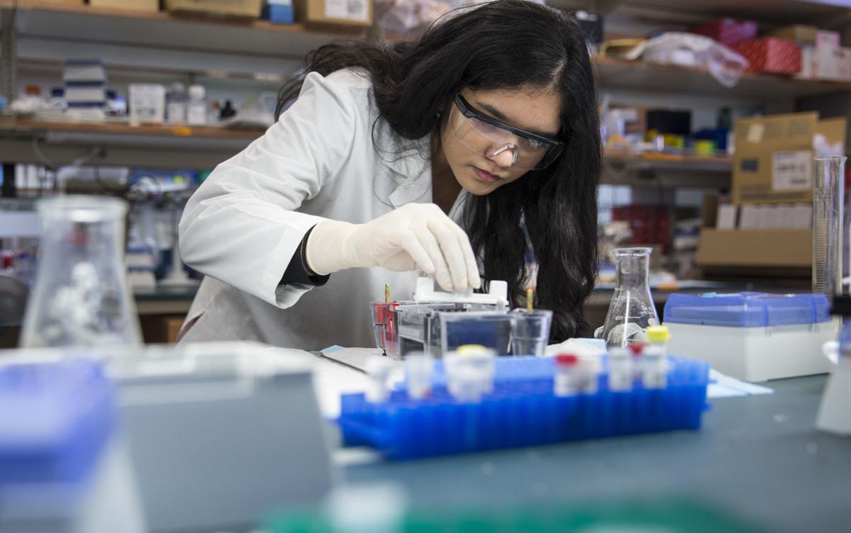 Hands-on work at UW lab leads high school senior to science stratosphere