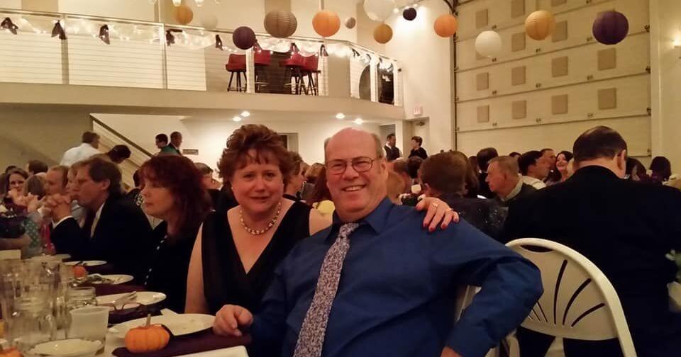 Madison Hall of Fame bowler killed, wife injured in crash