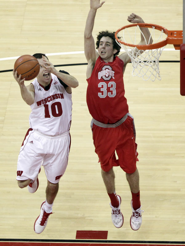 Badgers men's basketball: High bench marks for Dan Fahey, J.D. Wise