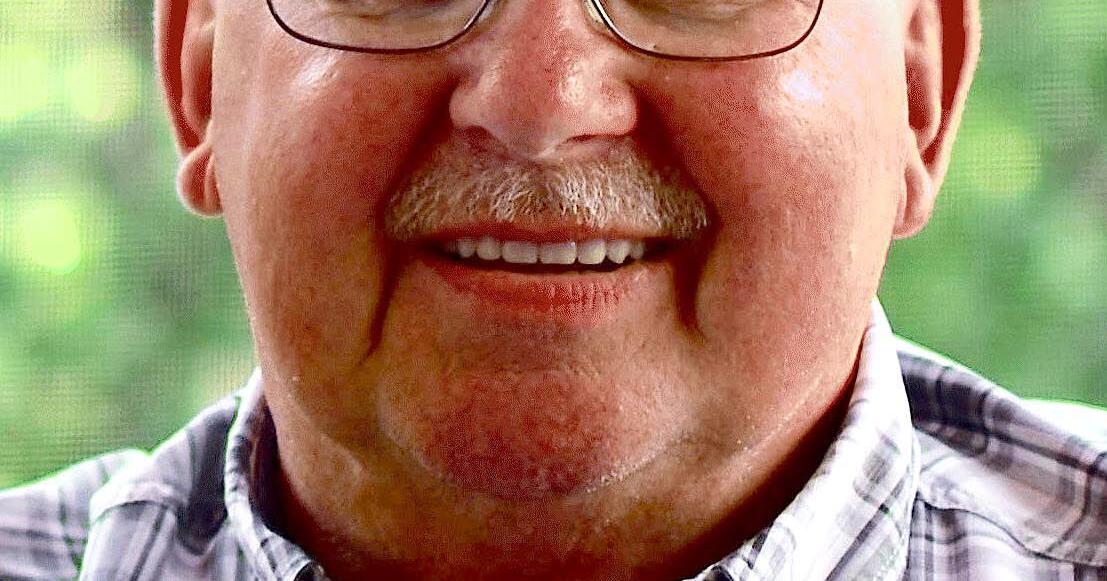 Larson, Gerald James "Louie"