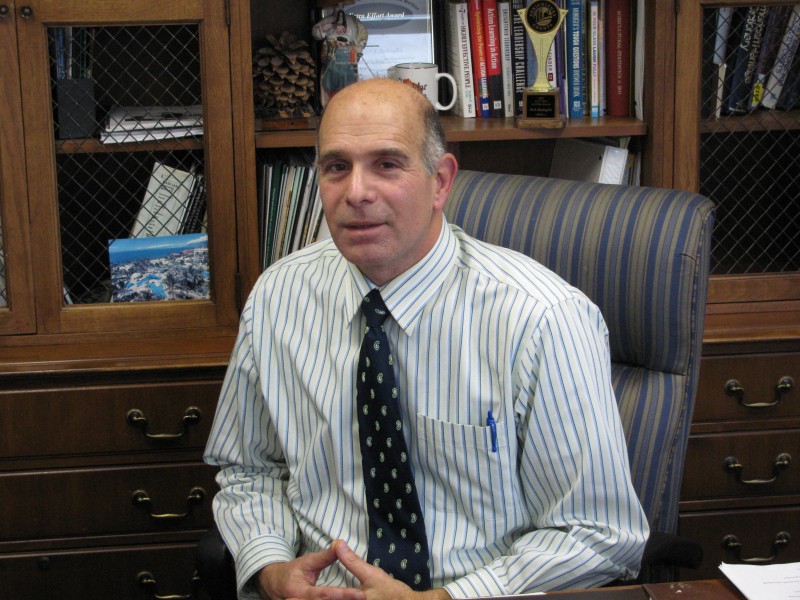 Know Your Madisonian: Ag data 'ref' Bob Battaglia works for fairness