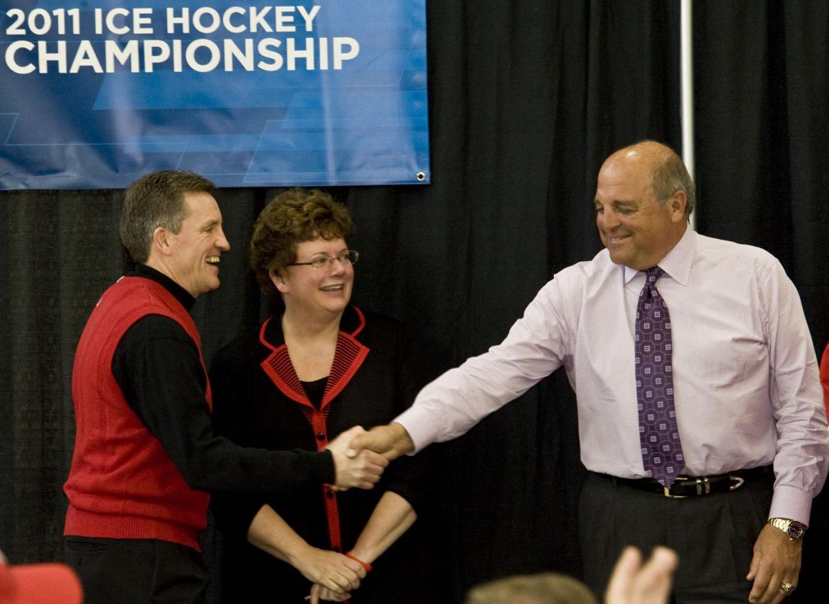 How much Wisconsin's Chris McIntosh earns in bonus pay