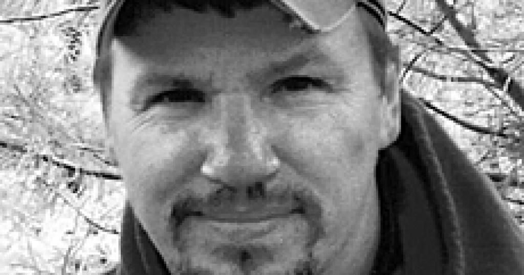 Lund, Robert "Bob"
