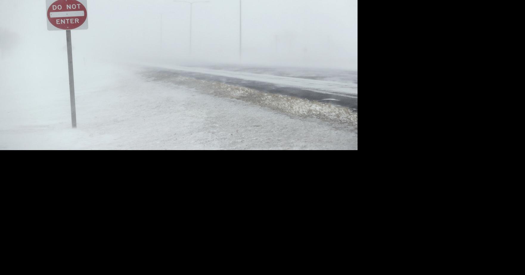 Winter Storm Warning from SUN 3:00 PM CST until MON 12:00 PM CST