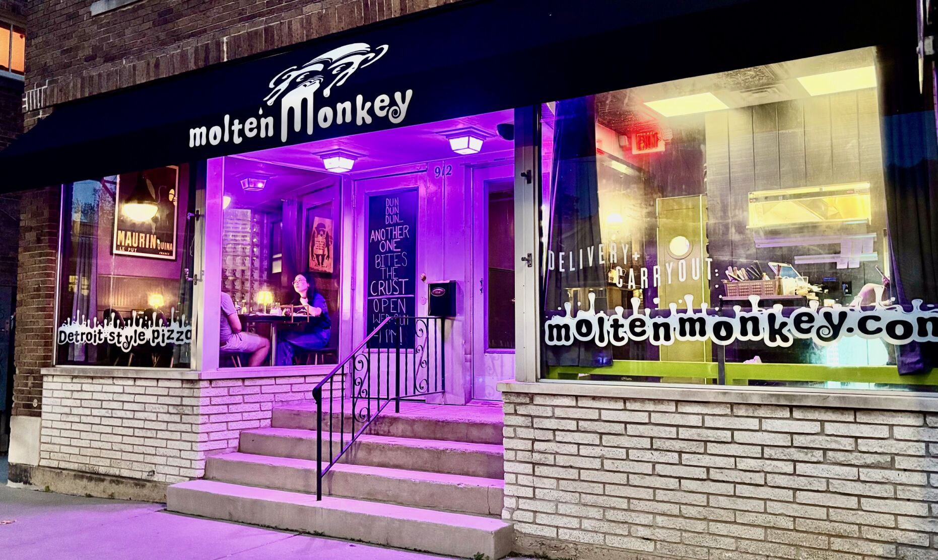 Restaurant review: Molten Monkey's pizza is almost perfect