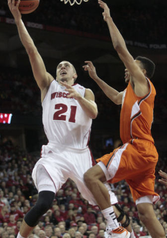 Badgers men's basketball: Josh Gasser ready for another shot at Marquette
