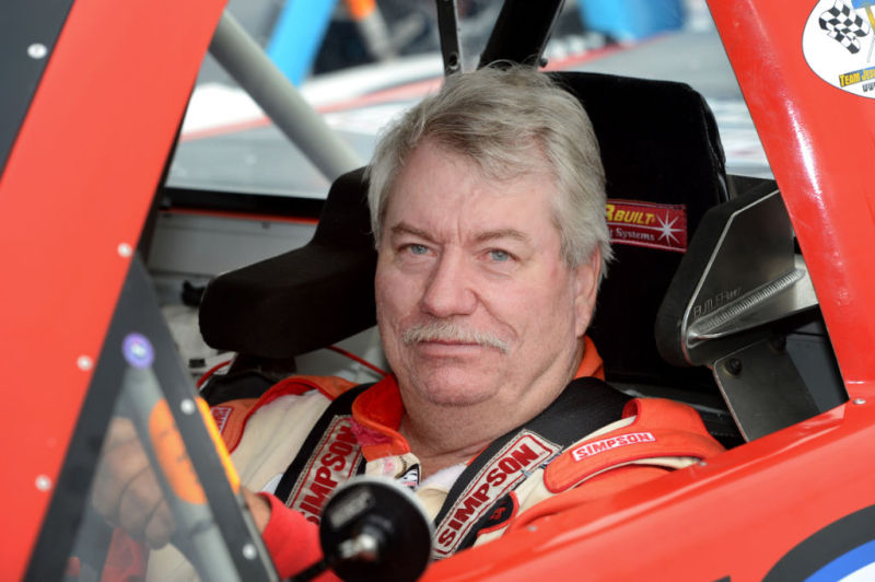 Auto racing: At 62, Jerry Wood fighting cancer, still competing