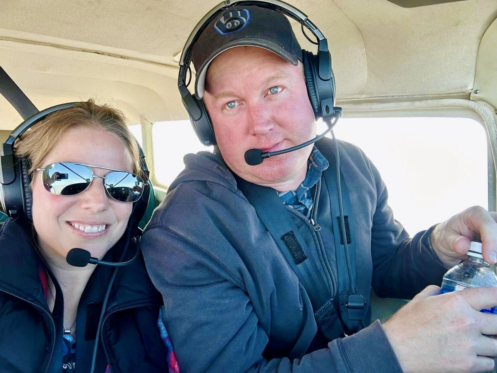 Wisconsin city mourns 4 who died in Illinois plane crash