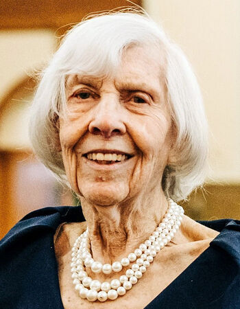 Eleanor "Bee" Davidsaver