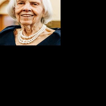 Eleanor "Bee" Davidsaver