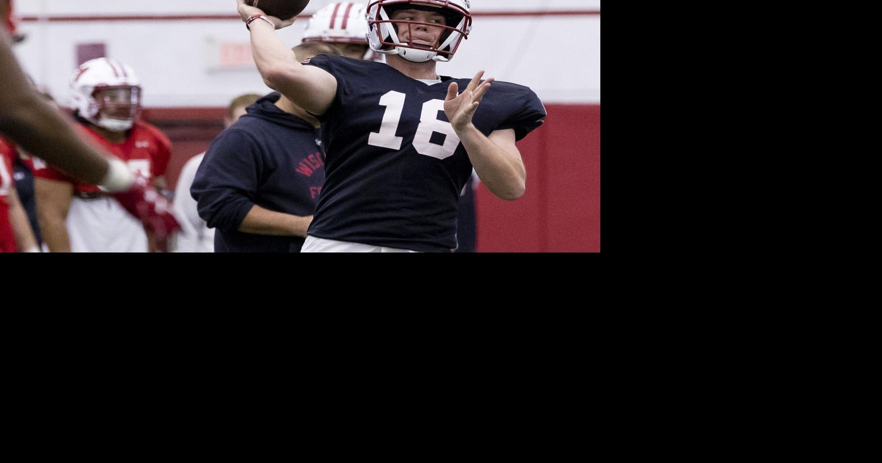 Wisconsin football: Quarterback Braedyn Locke confident