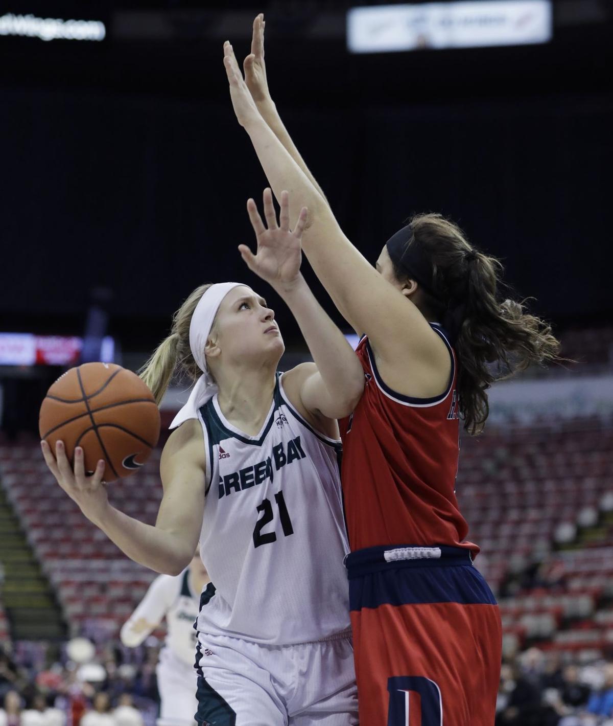 Jessica Lindstrom, Green Bay (Superior)