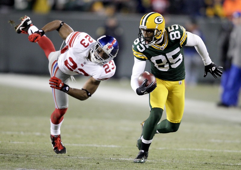 Packers receivers come up big