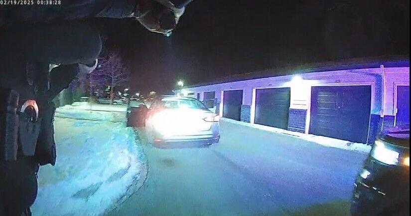 2 arrested after fleeing vehicle went 100 mph in 25 mph zone