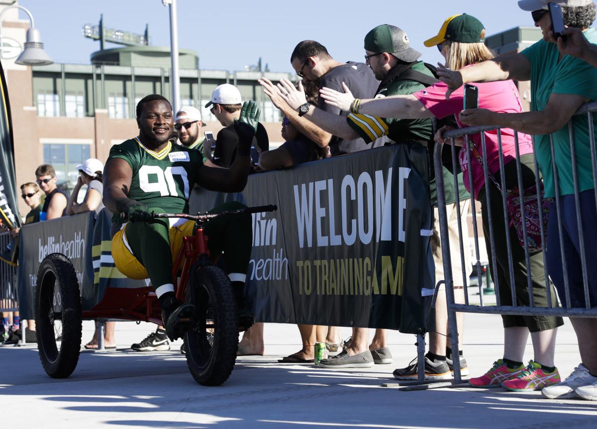 After wasted rookie year, Packers defensive lineman Montravius Adams ...