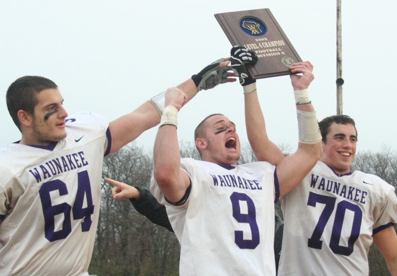 WIAA football: Waunakee earns Div. 2 championship berth