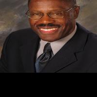 William Greer named winner of Jeffrey Erlanger award