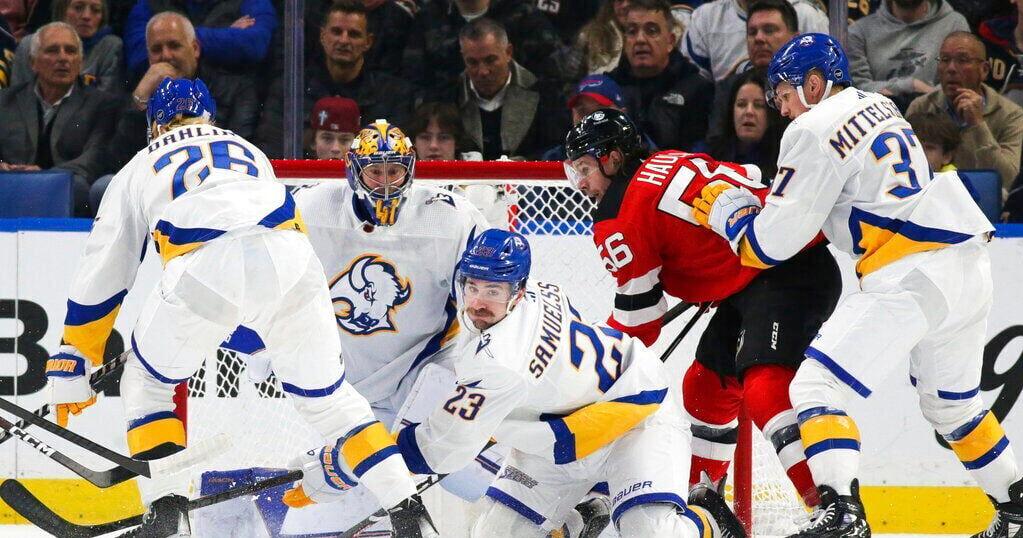 Observations: Sabres unable to mount comeback, fall to Lindy Ruff's Devils