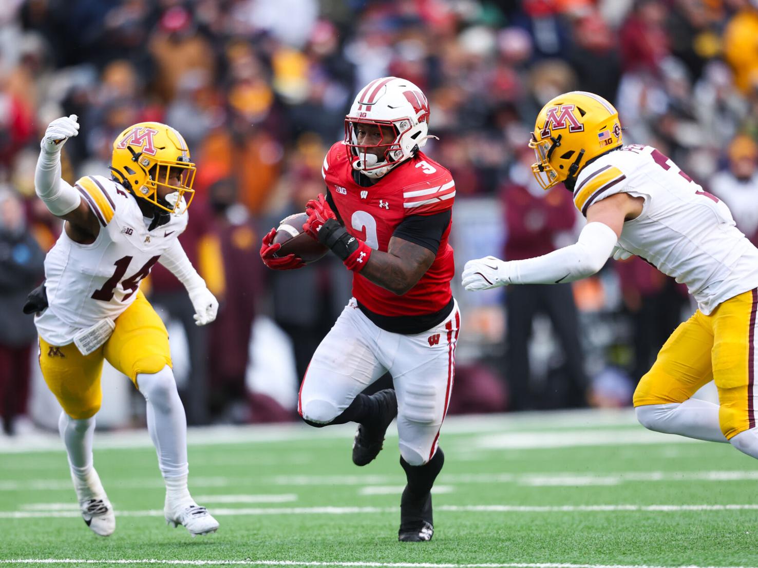 Wisconsin football: Transfer DL Parker Petersen commits