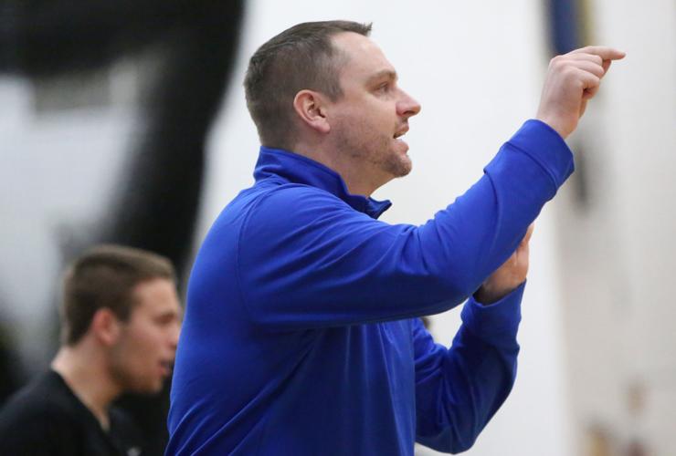 WIAA state boys basketball: Lake Mills' all-guard lineup shoots its way ...