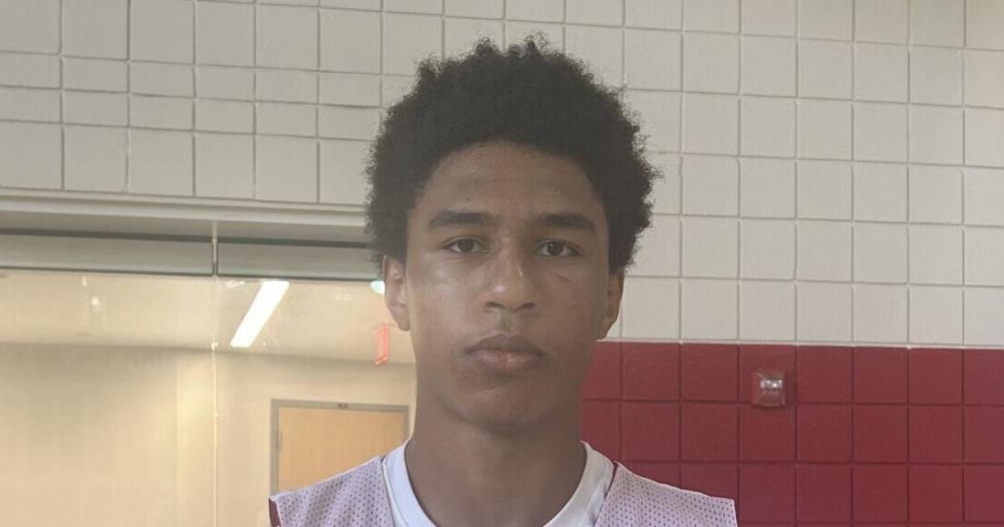 Wisconsin basketball offers Kaukauna Freedom's Donovan Davis