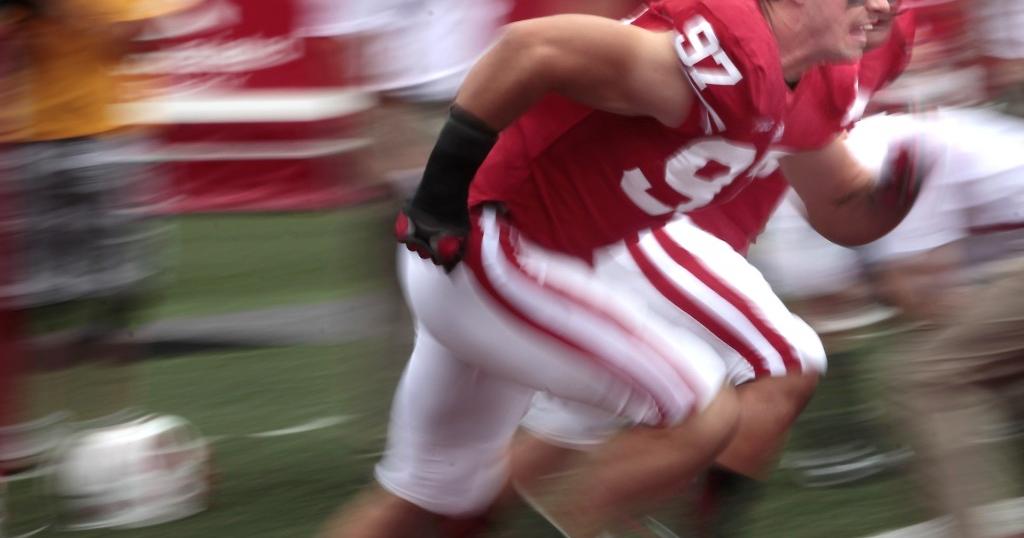 Badgers football: Curt Phillips, Brendan Kelly aim for sixth year