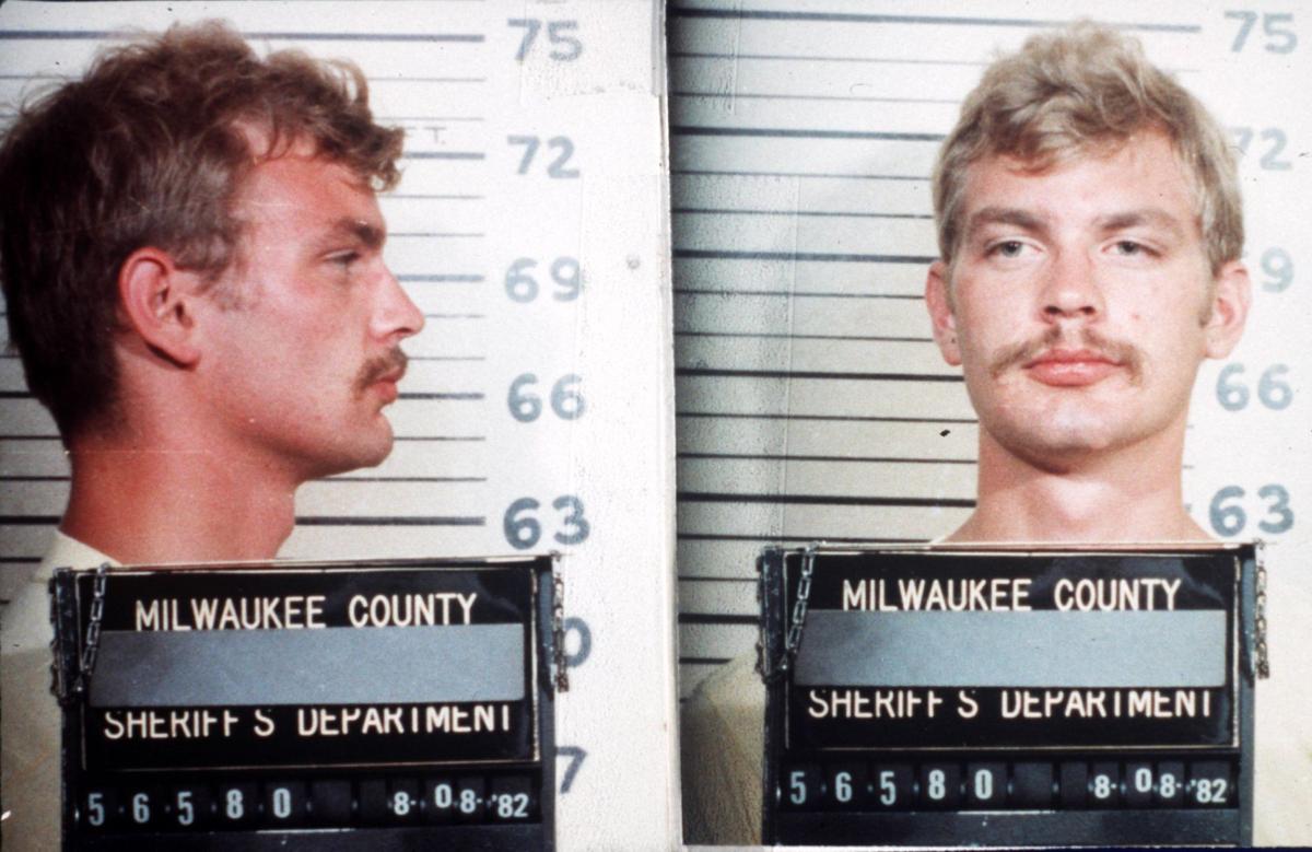 Photos Serial Killer Jeffrey Dahmer Arrested 25 Years Ago News