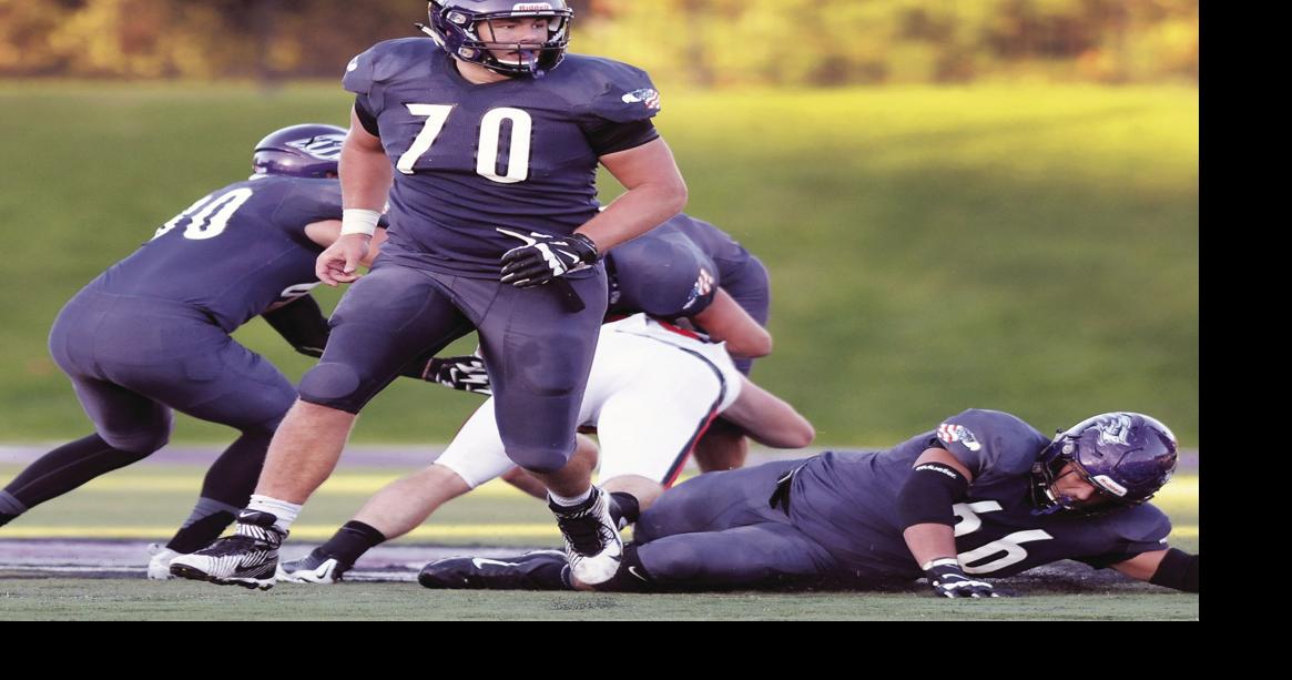 WIAC football: Transfer Nate Trewyn has become a rock on UW-Whitewater ...