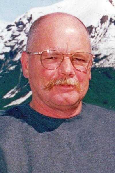 Mitchell, Robert E.