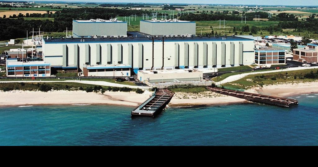Lift ban on new nuclear plants in Wisconsin