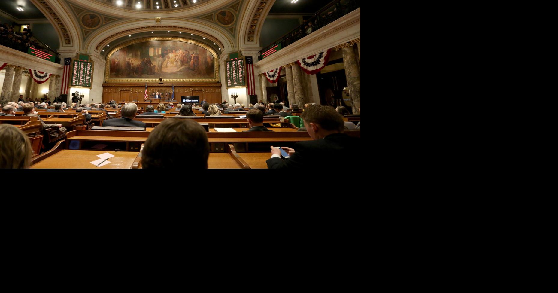 Constitutional amendment limiting Wisconsin governor's use of federal ...