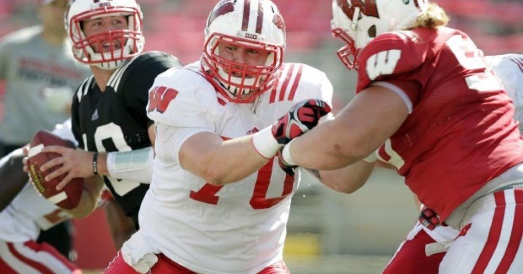 Badgers football notes: Curt Phillips has serve-and-protect ethos