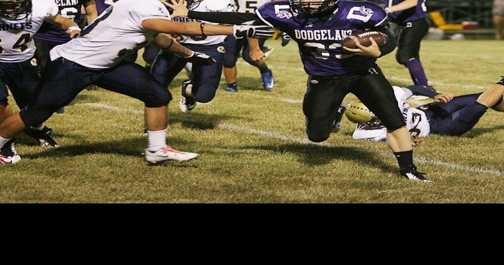 Large Trailways football roundup: Markesan fends off Dodgeland; Horicon ...