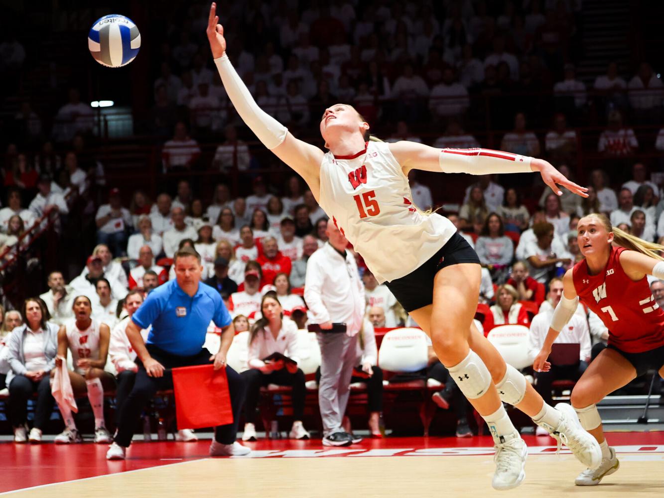 Wisconsin volleyball vs. Purdue: Score, analysis