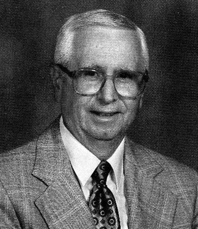 Schuster, Robert J. "Bob"