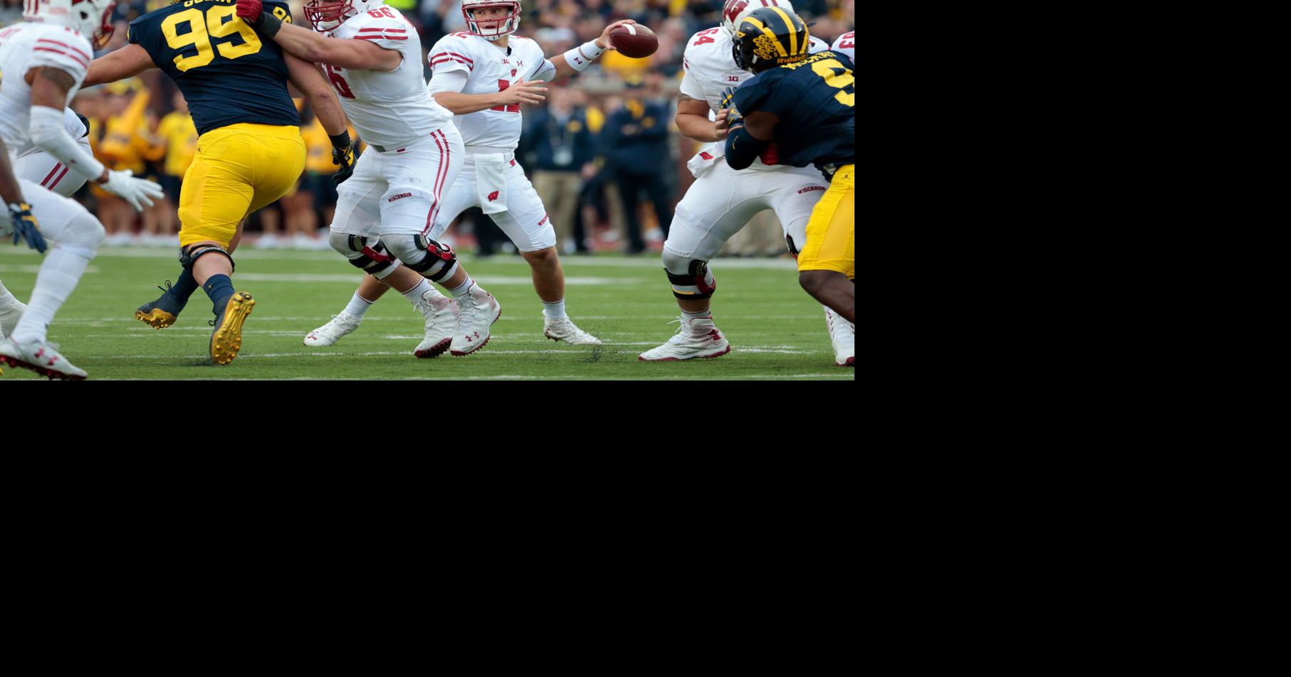 Tom Oates: Paul Chryst finds 2 quarterbacks better than 1