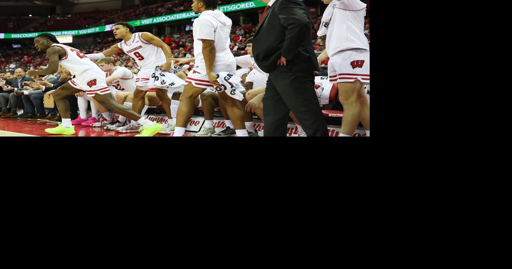 Photos: Wisconsin pulls away from Holy Cross in season opener