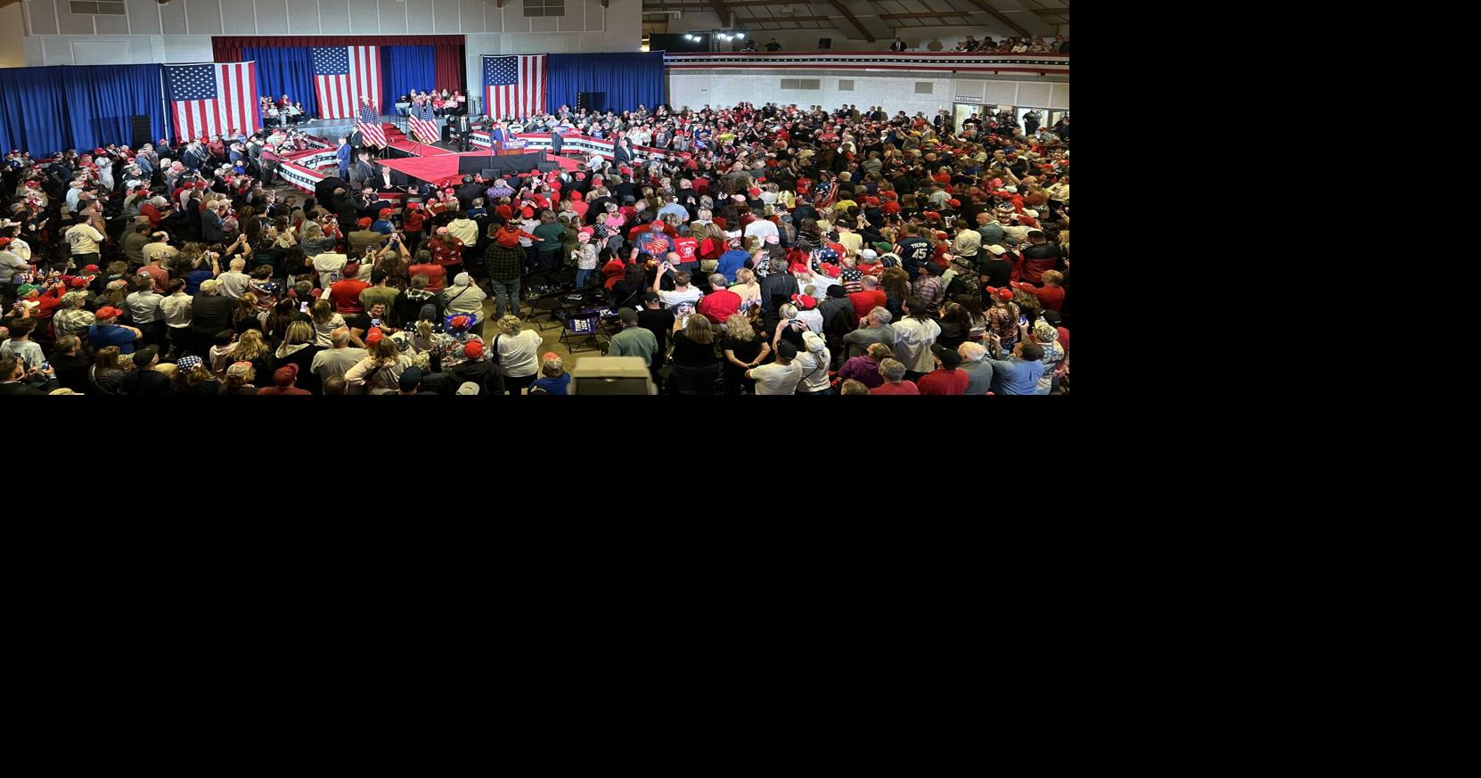 Donald Trump holds campaign rally in Waukesha, Wisconsin