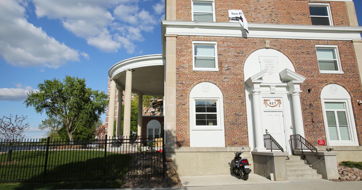 Uw Madison Suspends Fraternity Citing Members Use Of Racial Slurs