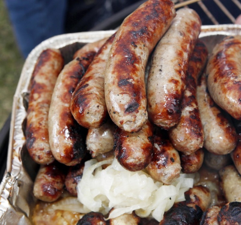 Side Dishes: Yahara Bay public house opens, beer cupcakes, best brats ...