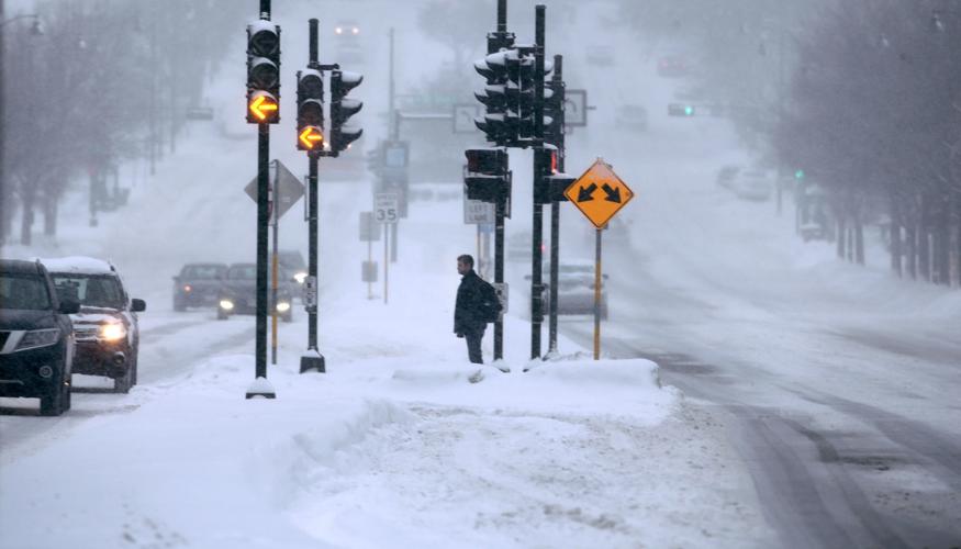 After lull, snowstorm to intensify across southern Wisconsin Wednesday ...