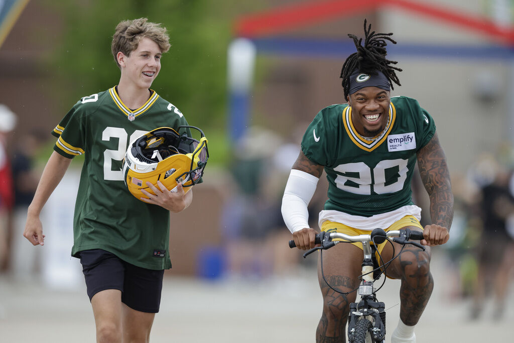 Former Packers star Billy Howton dies at 95