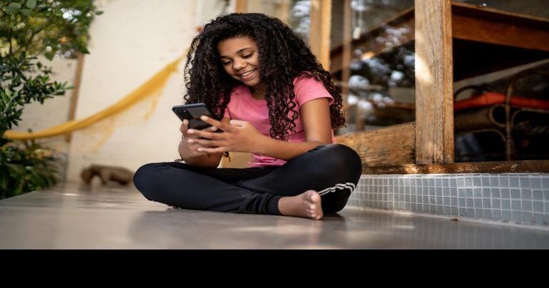 Cell Phone Black Friday 2021 Deals: Are They Worth It?