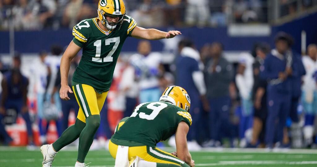 Packers place kicker Brandon McManus on injury report