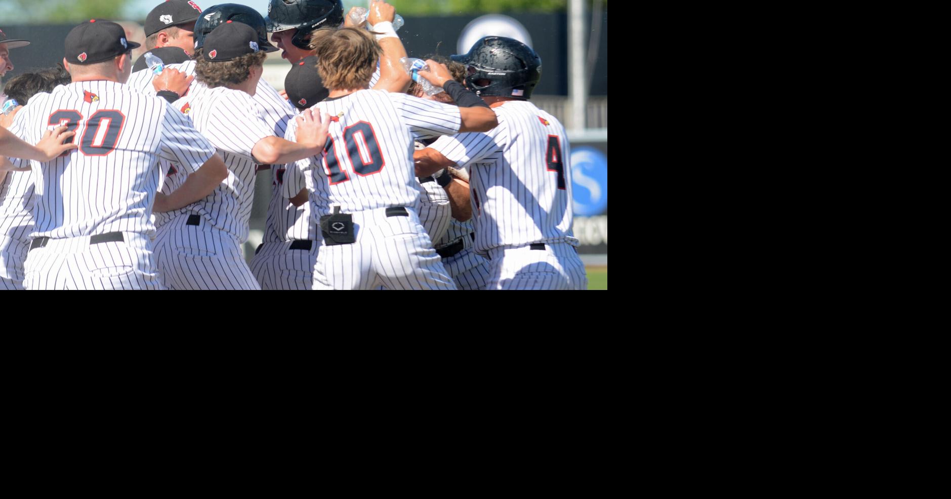 Drew Kavanaugh sends Sun Prairie East baseball to state semi