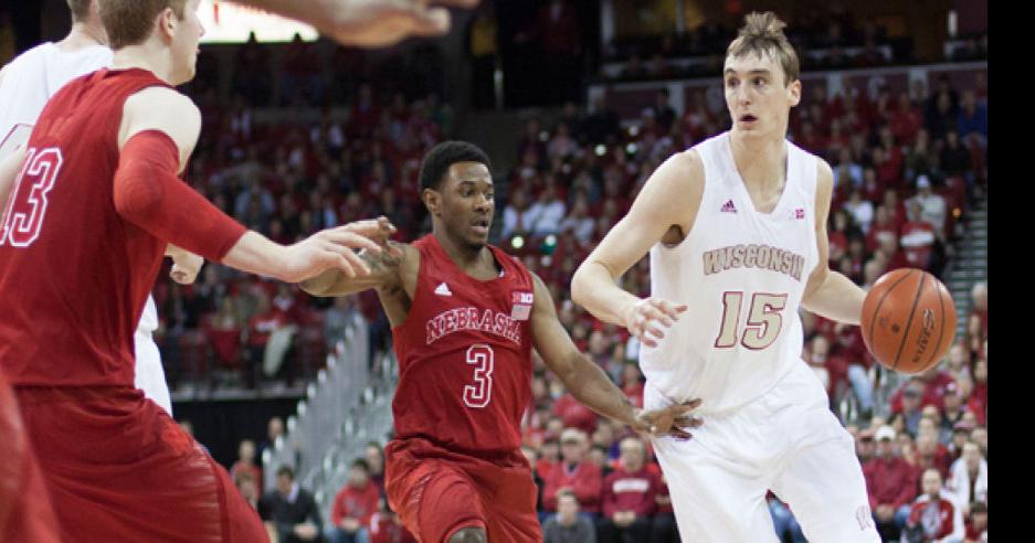 Men's Basketball: Dekker leads Badgers in rout of Nebraska