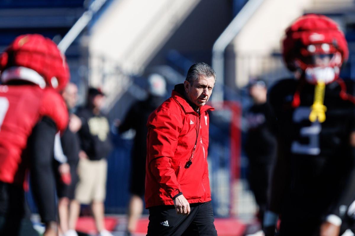 Dana Holgorsen expects 'quick' transfer portal rush on quarterbacks