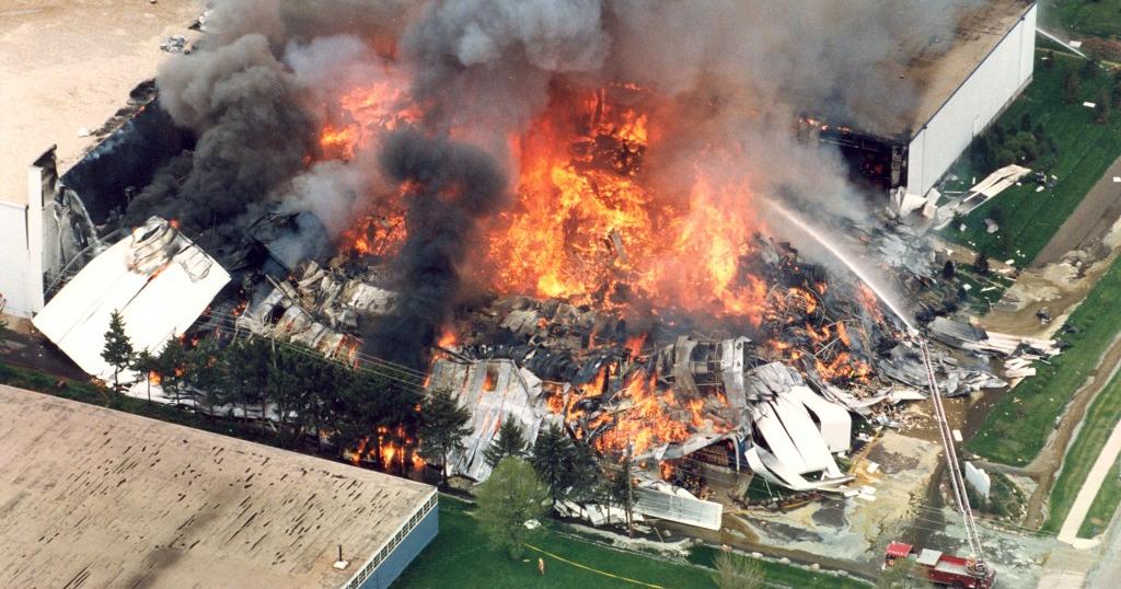 ‘Huge grease fire' was a hot mess